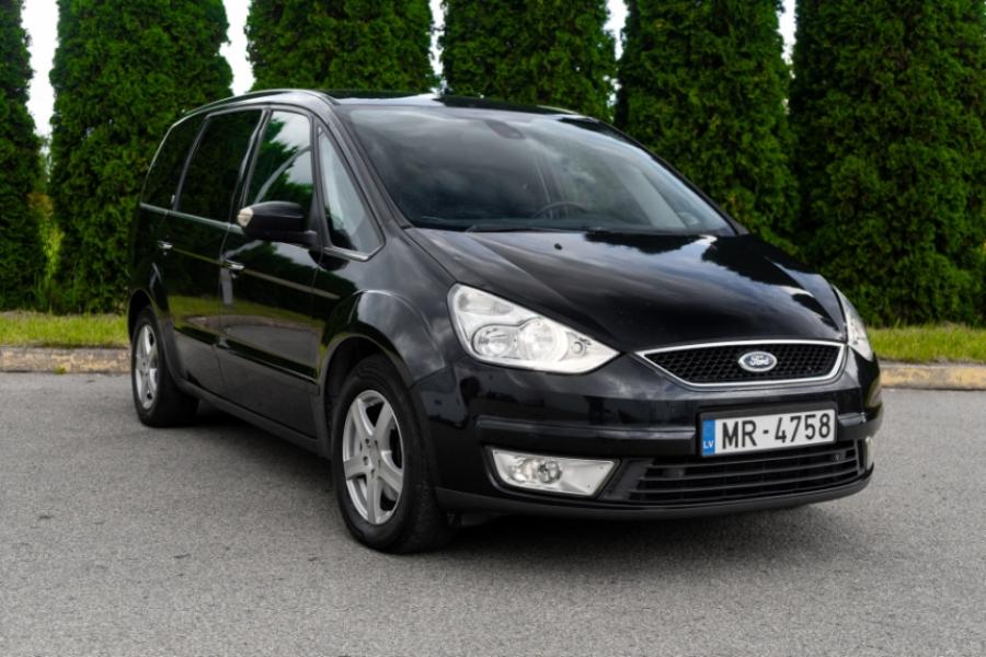 Melns Ford Galaxy 2008 Rīga, ar dzinēja tilpumu 2.00 L un nobraukumu 309 tūkst. km par 3900 €, foto 1 vietnē AUTOMOTO.COM.LV