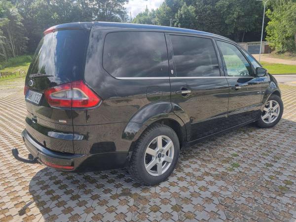 Black Ford Galaxy 2008 in Prienai, with an engine capacity of 2.00 L and mileage of 327 thousand km for 3850 €, photo 4 on AUTOMOTO.COM.LV