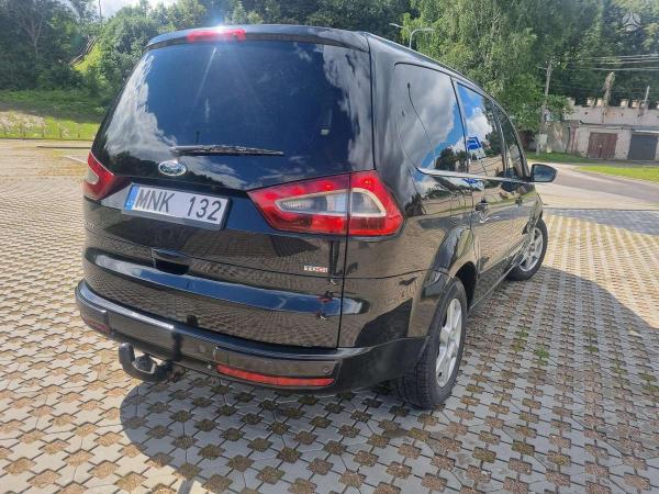 Black Ford Galaxy 2008 in Prienai, with an engine capacity of 2.00 L and mileage of 327 thousand km for 3850 €, photo 5 on AUTOMOTO.COM.LV