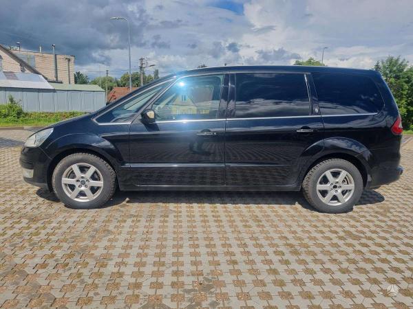 Black Ford Galaxy 2008 in Prienai, with an engine capacity of 2.00 L and mileage of 327 thousand km for 3850 €, photo 9 on AUTOMOTO.COM.LV