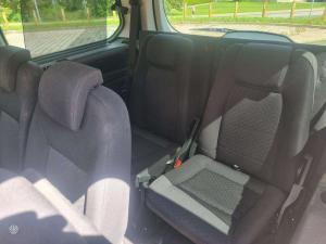 Melns Ford Galaxy 2008 Prienai, ar dzinēja tilpumu 2.00 L un nobraukumu 327 tūkst. km par 3850 €, foto 19 vietnē AUTOMOTO.COM.LV
