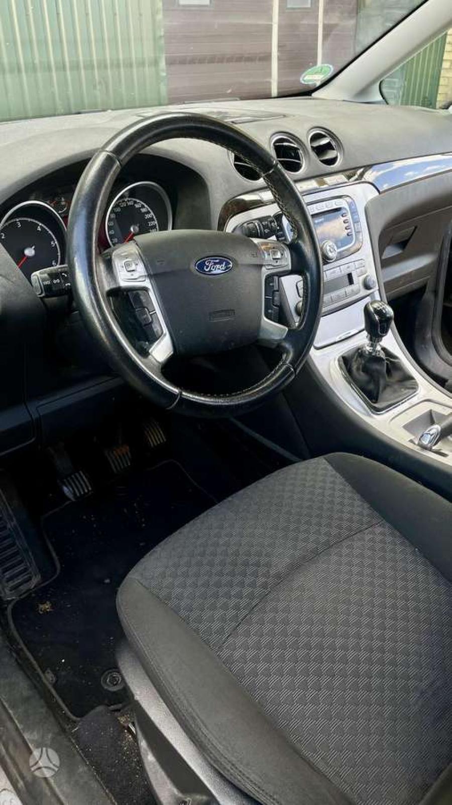 Black Ford Galaxy 2008 in Telschi, with an engine capacity of 2.00 L and mileage of 260 thousand km for 3400 €, photo 8 on AUTOMOTO.COM.LV