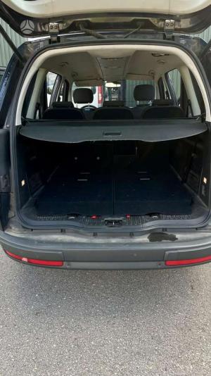 Black Ford Galaxy 2008 in Telschi, with an engine capacity of 2.00 L and mileage of 260 thousand km for 3400 €, photo 12 on AUTOMOTO.COM.LV