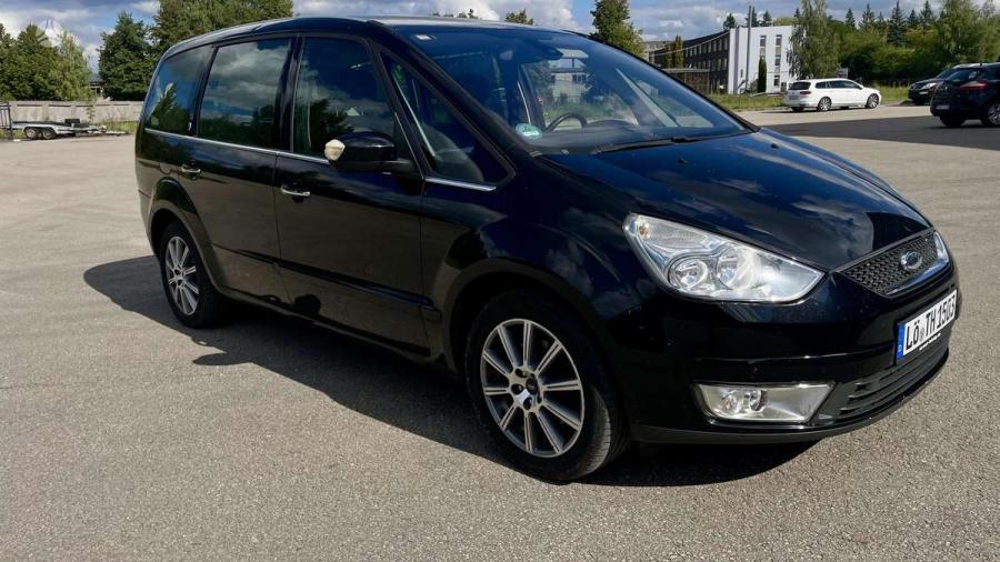 Black Ford Galaxy 2008 in Telschi, with an engine capacity of 2.00 L and mileage of 260 thousand km for 3400 €, photo 20 on AUTOMOTO.COM.LV