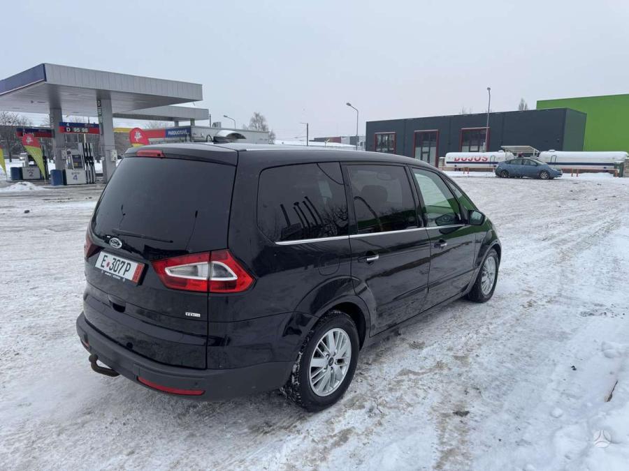 Melns Ford Galaxy 2009 Kauņa, ar dzinēja tilpumu 2.00 L un nobraukumu 254 tūkst. km par 3990 €, foto 5 vietnē AUTOMOTO.COM.LV