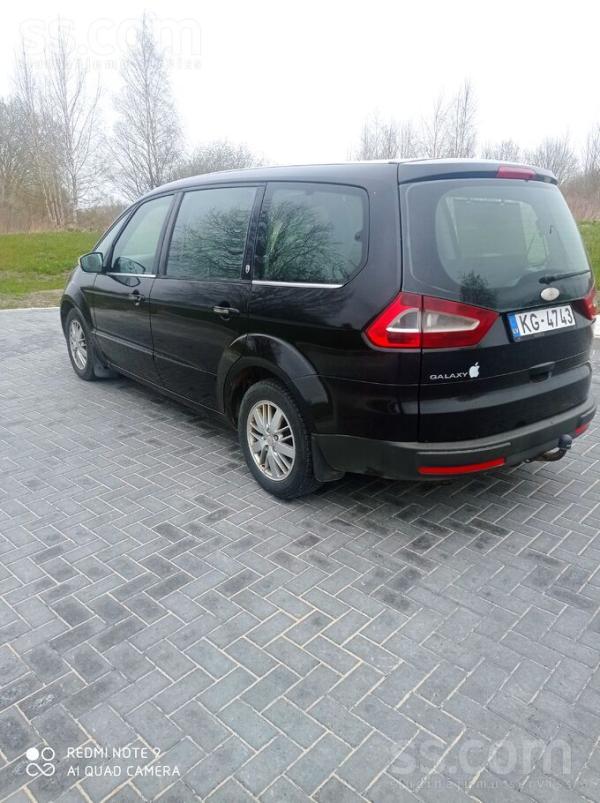 Melns Ford Galaxy 2009 Kuldīga, ar dzinēja tilpumu 2.00 L un nobraukumu 350 tūkst. km par 3200 €, foto 3 vietnē AUTOMOTO.COM.LV