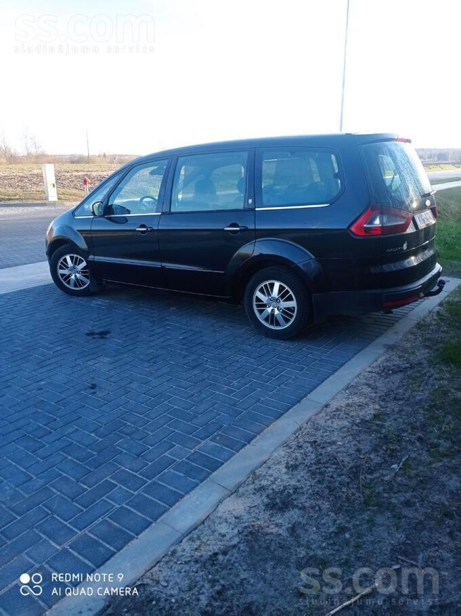Black Ford Galaxy 2009 in Kuldiga, with an engine capacity of 2.00 L and mileage of 350 thousand km for 2650 €, photo 6 on AUTOMOTO.COM.LV