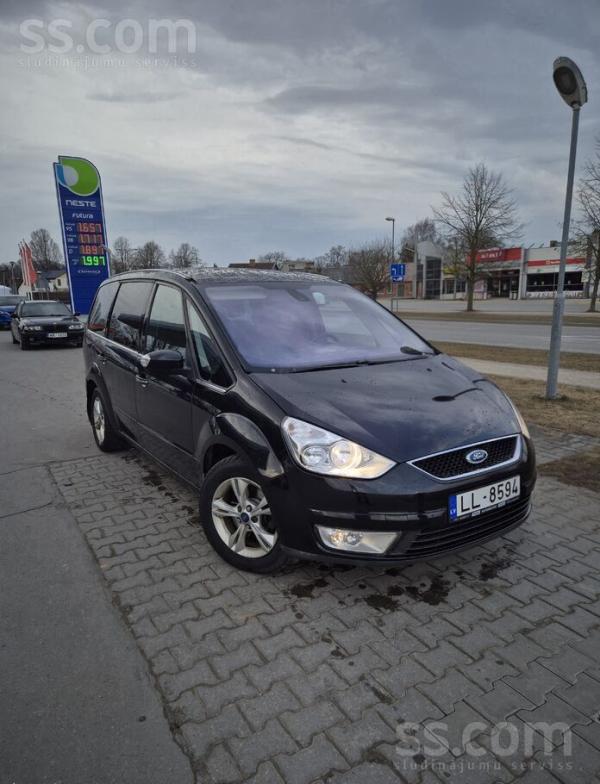 Melns Ford Galaxy 2009 Kuldīga, ar dzinēja tilpumu 2.00 L un nobraukumu 499 tūkst. km par 1900 €, foto 1 vietnē AUTOMOTO.COM.LV