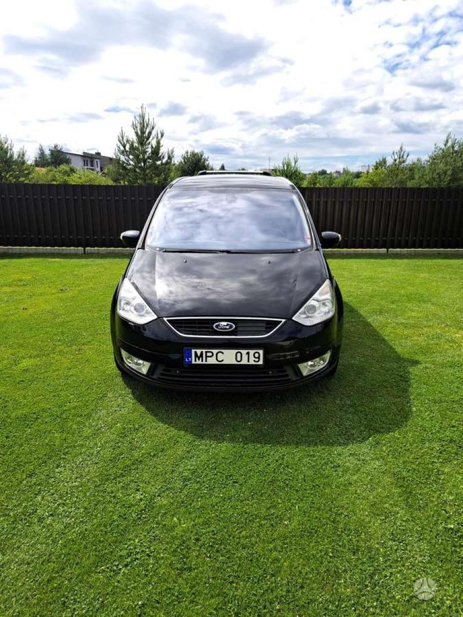 Black Ford Galaxy 2009 in Trakai, with an engine capacity of 2.26 L and mileage of 274 thousand km for 4000 €, photo 3 on AUTOMOTO.COM.LV