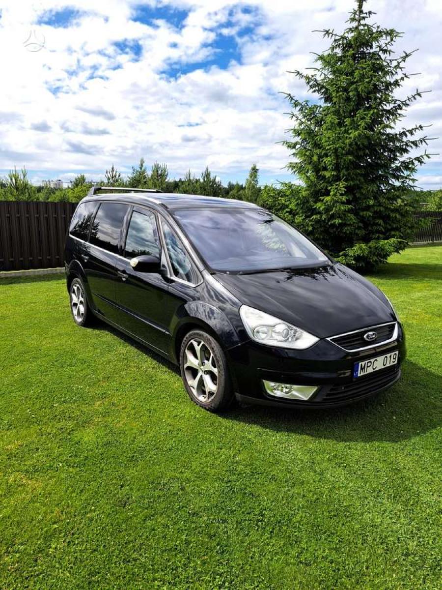 Black Ford Galaxy 2009 in Trakai, with an engine capacity of 2.26 L and mileage of 274 thousand km for 4000 €, photo 4 on AUTOMOTO.COM.LV