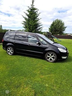 Black Ford Galaxy 2009 in Trakai, with an engine capacity of 2.26 L and mileage of 274 thousand km for 4000 €, photo 5 on AUTOMOTO.COM.LV