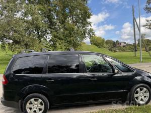 Black Ford Galaxy 2009 in Rezekne, with an engine capacity of 2.20 L and mileage of 0 thousand km for 4450 €, photo 4 on AUTOMOTO.COM.LV