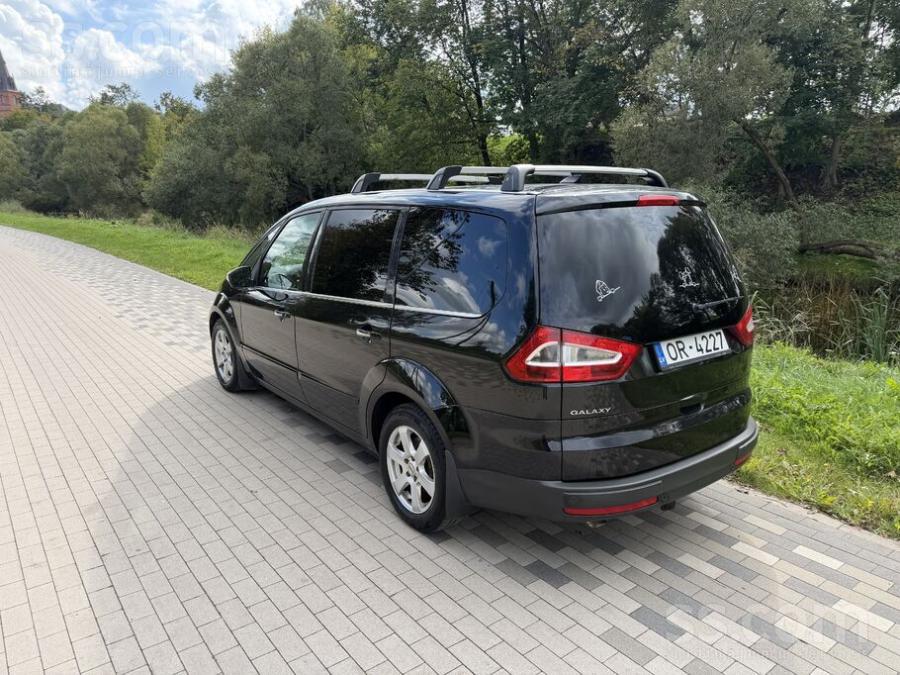 Black Ford Galaxy 2009 in Rezekne, with an engine capacity of 2.20 L and mileage of 0 thousand km for 4450 €, photo 5 on AUTOMOTO.COM.LV