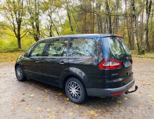 Melns Ford Galaxy 2009 Rīga, ar dzinēja tilpumu 2.00 L un nobraukumu 0 tūkst. km par 1590 €, foto 5 vietnē AUTOMOTO.COM.LV