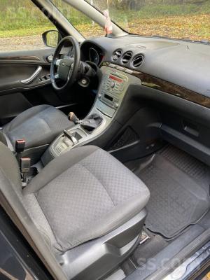 Melns Ford Galaxy 2009 Rīga, ar dzinēja tilpumu 2.00 L un nobraukumu 0 tūkst. km par 1590 €, foto 11 vietnē AUTOMOTO.COM.LV