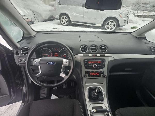 Melns Ford Galaxy 2010 Kauņa, ar dzinēja tilpumu 2.00 L un nobraukumu 245 tūkst. km par 4650 €, foto 9 vietnē AUTOMOTO.COM.LV