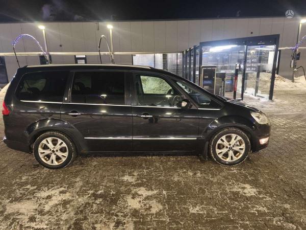 Melns Ford Galaxy 2010 Kauņa, ar dzinēja tilpumu 2.00 L un nobraukumu 310 tūkst. km par 2149 €, foto 2 vietnē AUTOMOTO.COM.LV