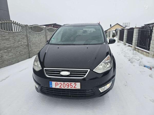 Melns Ford Galaxy 2010 Kauņa, ar dzinēja tilpumu 2.00 L un nobraukumu 246 tūkst. km par 4900 €, foto 2 vietnē AUTOMOTO.COM.LV