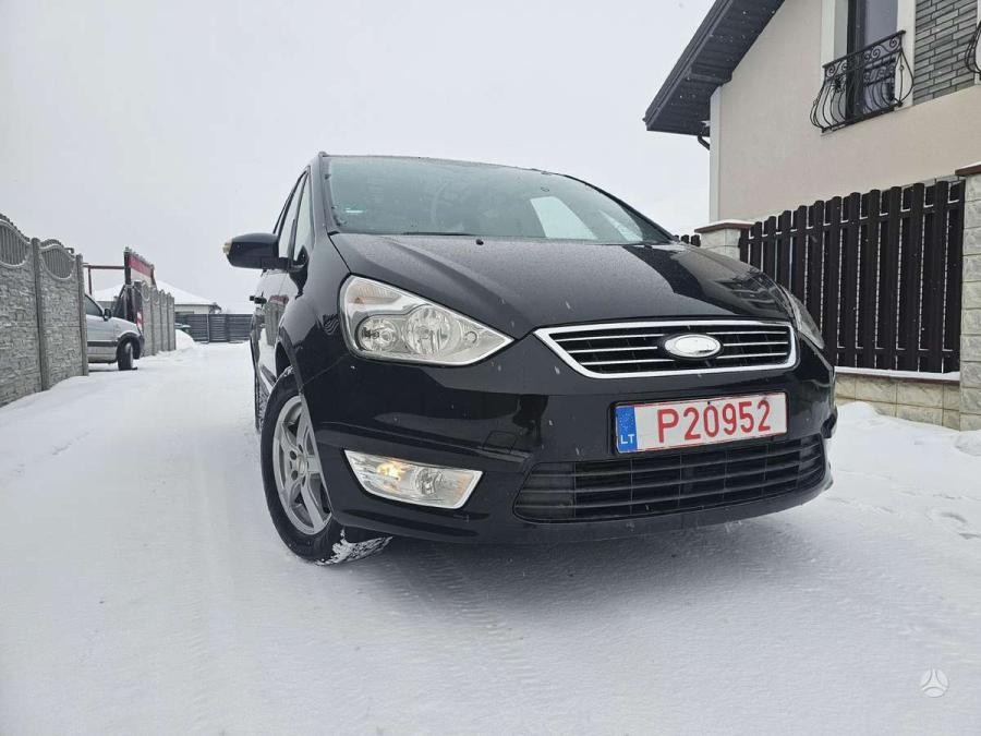 Melns Ford Galaxy 2010 Kauņa, ar dzinēja tilpumu 2.00 L un nobraukumu 246 tūkst. km par 4900 €, foto 3 vietnē AUTOMOTO.COM.LV