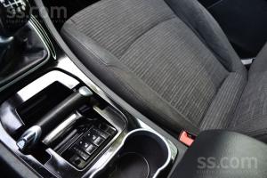 Melns Ford Galaxy 2010 Rīga, ar dzinēja tilpumu 2.00 L un nobraukumu 270 tūkst. km par 3650 €, foto 11 vietnē AUTOMOTO.COM.LV