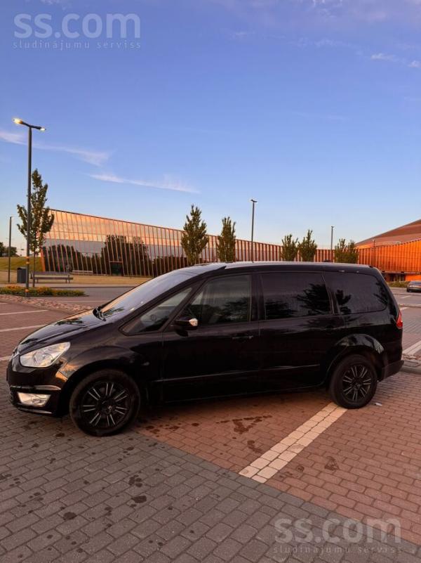 Melns Ford Galaxy 2010 Ventspils, ar dzinēja tilpumu 2.00 L un nobraukumu 367 tūkst. km par 5000 €, foto 3 vietnē AUTOMOTO.COM.LV