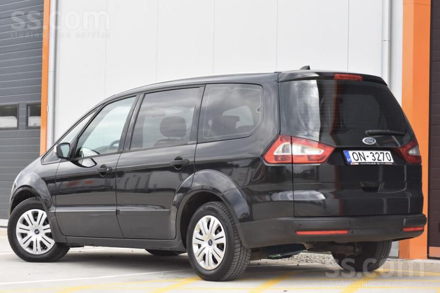 Black Ford Galaxy 2010 in Riga, with an engine capacity of 2.00 L and mileage of 305 thousand km for 4990 €, photo 3 on AUTOMOTO.COM.LV