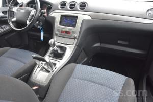 Black Ford Galaxy 2010 in Riga, with an engine capacity of 2.00 L and mileage of 305 thousand km for 4990 €, photo 7 on AUTOMOTO.COM.LV