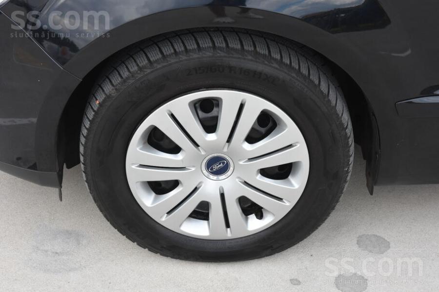 Black Ford Galaxy 2010 in Riga, with an engine capacity of 2.00 L and mileage of 305 thousand km for 4990 €, photo 26 on AUTOMOTO.COM.LV