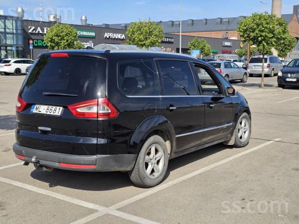 Black Ford Galaxy 2010 in Riga, with an engine capacity of 2.00 L and mileage of 410 thousand km for 4000 €, photo 4 on AUTOMOTO.COM.LV