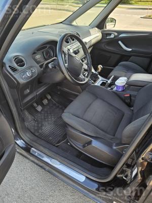 Melns Ford Galaxy 2010 Rīga, ar dzinēja tilpumu 2.00 L un nobraukumu 410 tūkst. km par 4000 €, foto 7 vietnē AUTOMOTO.COM.LV