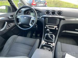 Melns Ford Galaxy 2010 Cēsis, ar dzinēja tilpumu 2.00 L un nobraukumu 237 tūkst. km par 6950 €, foto 9 vietnē AUTOMOTO.COM.LV