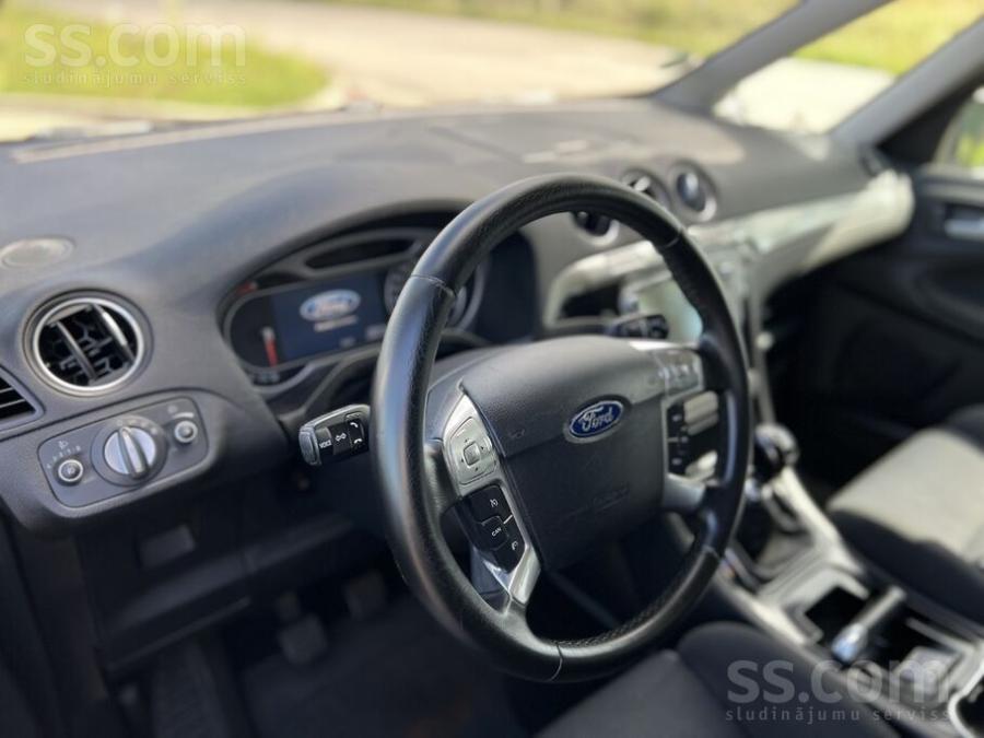 Melns Ford Galaxy 2010 Cēsis, ar dzinēja tilpumu 2.00 L un nobraukumu 237 tūkst. km par 6950 €, foto 10 vietnē AUTOMOTO.COM.LV