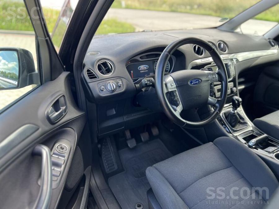 Melns Ford Galaxy 2010 Cēsis, ar dzinēja tilpumu 2.00 L un nobraukumu 237 tūkst. km par 6950 €, foto 11 vietnē AUTOMOTO.COM.LV
