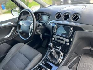 Melns Ford Galaxy 2010 Cēsis, ar dzinēja tilpumu 2.00 L un nobraukumu 237 tūkst. km par 6950 €, foto 12 vietnē AUTOMOTO.COM.LV