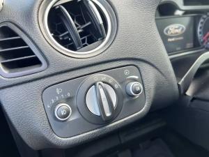 Black Ford Galaxy 2010 in Cesis, with an engine capacity of 2.00 L and mileage of 237 thousand km for 6950 €, photo 14 on AUTOMOTO.COM.LV