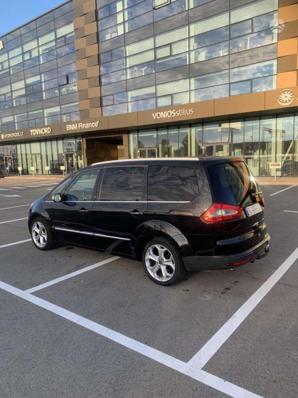 Melns Ford Galaxy 2010 Kauņa, ar dzinēja tilpumu 2.00 L un nobraukumu 273 tūkst. km par 5250 €, foto 5 vietnē AUTOMOTO.COM.LV