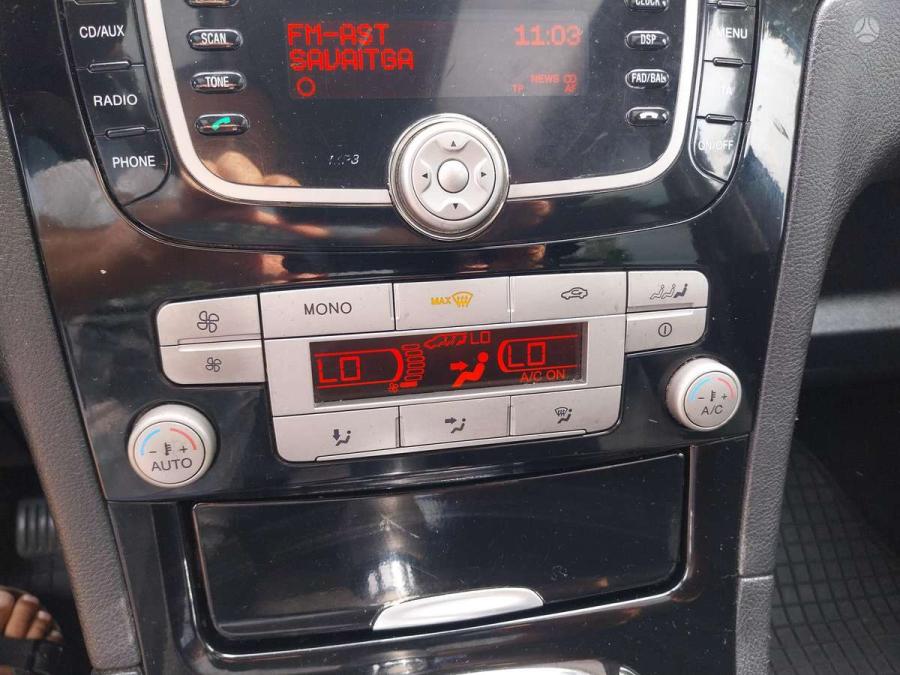 Melns Ford Galaxy 2010 Marijampole, ar dzinēja tilpumu 2.00 L un nobraukumu 276 tūkst. km par 4850 €, foto 12 vietnē AUTOMOTO.COM.LV