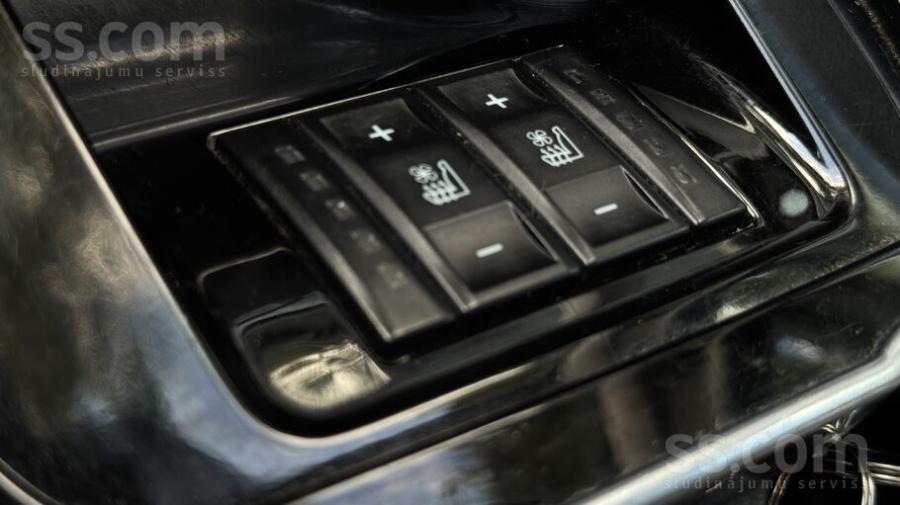 Black Ford Galaxy 2010 in Riga, with an engine capacity of 2.00 L and mileage of 0 thousand km for 3250 €, photo 21 on AUTOMOTO.COM.LV