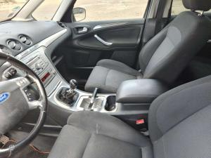 Melns Ford Galaxy 2010 Utena, ar dzinēja tilpumu 2.00 L un nobraukumu 294 tūkst. km par 3350 €, foto 11 vietnē AUTOMOTO.COM.LV