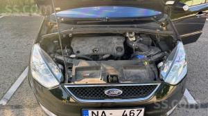 Black Ford Galaxy 2010 in Riga, with an engine capacity of 2.20 L and mileage of 357 thousand km for 4950 €, photo 16 on AUTOMOTO.COM.LV
