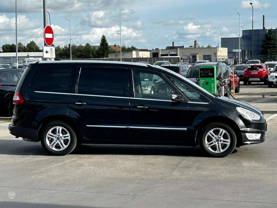 Melns Ford Galaxy 2010 Šauļi, ar dzinēja tilpumu 2.20 L un nobraukumu 257 tūkst. km par 4450 €, foto 10 vietnē AUTOMOTO.COM.LV