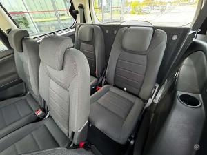Melns Ford Galaxy 2010 Šauļi, ar dzinēja tilpumu 2.20 L un nobraukumu 257 tūkst. km par 4450 €, foto 22 vietnē AUTOMOTO.COM.LV