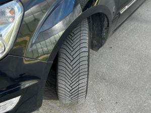 Melns Ford Galaxy 2010 Šauļi, ar dzinēja tilpumu 2.20 L un nobraukumu 257 tūkst. km par 4450 €, foto 28 vietnē AUTOMOTO.COM.LV