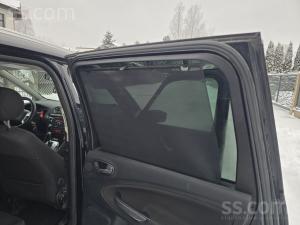 Black Ford Galaxy 2011 in Riga, with an engine capacity of 2.00 L and mileage of 0 thousand km for 3990 €, photo 18 on AUTOMOTO.COM.LV