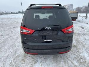 Black Ford Galaxy 2011 in Taurage, with an engine capacity of 1.56 L and mileage of 246 thousand km for 6500 €, photo 5 on AUTOMOTO.COM.LV