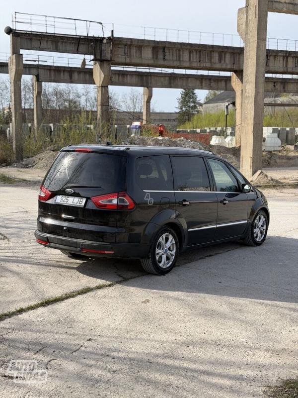 Melns Ford Galaxy 2011 Panevēža, ar dzinēja tilpumu 2.00 L un nobraukumu 285 tūkst. km par 3300 €, foto 5 vietnē AUTOMOTO.COM.LV