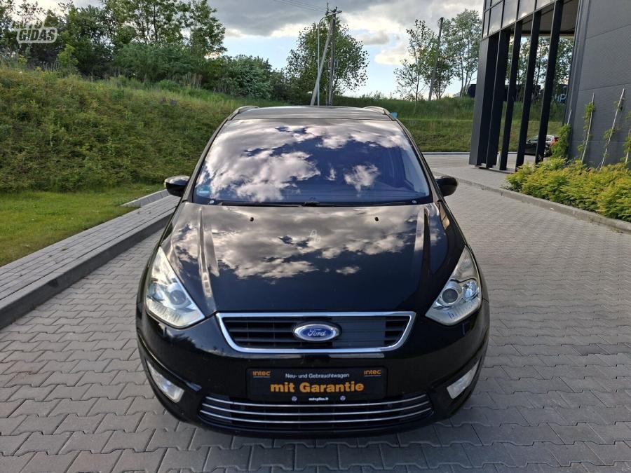 Black Ford Galaxy 2011 in Vilnius, with an engine capacity of 2.00 L and mileage of 307 thousand km for 6350 €, photo 8 on AUTOMOTO.COM.LV