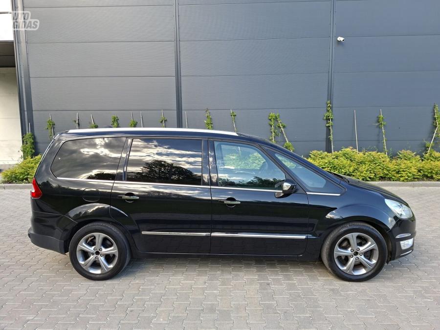 Black Ford Galaxy 2011 in Vilnius, with an engine capacity of 2.00 L and mileage of 307 thousand km for 6350 €, photo 10 on AUTOMOTO.COM.LV