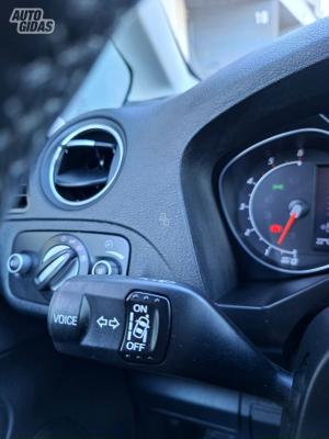 Black Ford Galaxy 2011 in Vilnius, with an engine capacity of 2.00 L and mileage of 307 thousand km for 6350 €, photo 24 on AUTOMOTO.COM.LV