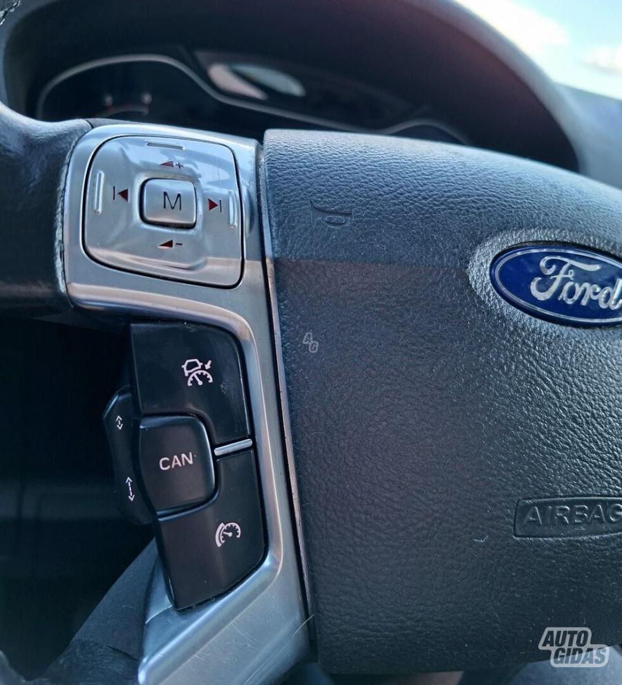 Black Ford Galaxy 2011 in Vilnius, with an engine capacity of 2.00 L and mileage of 307 thousand km for 6350 €, photo 27 on AUTOMOTO.COM.LV